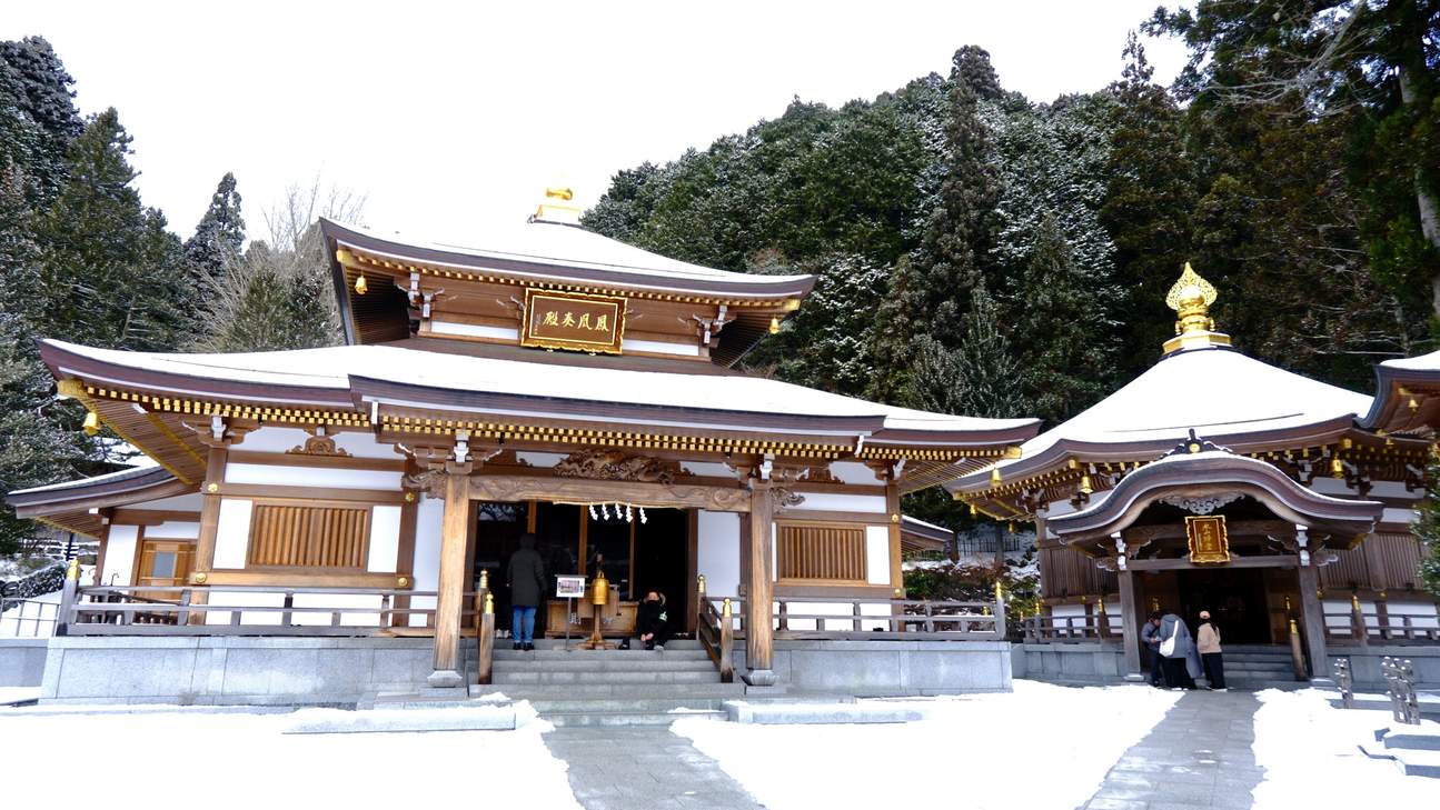 Kansai Minor Secret Realm One-Day Tour: Awaji Island / Mount Koya ...