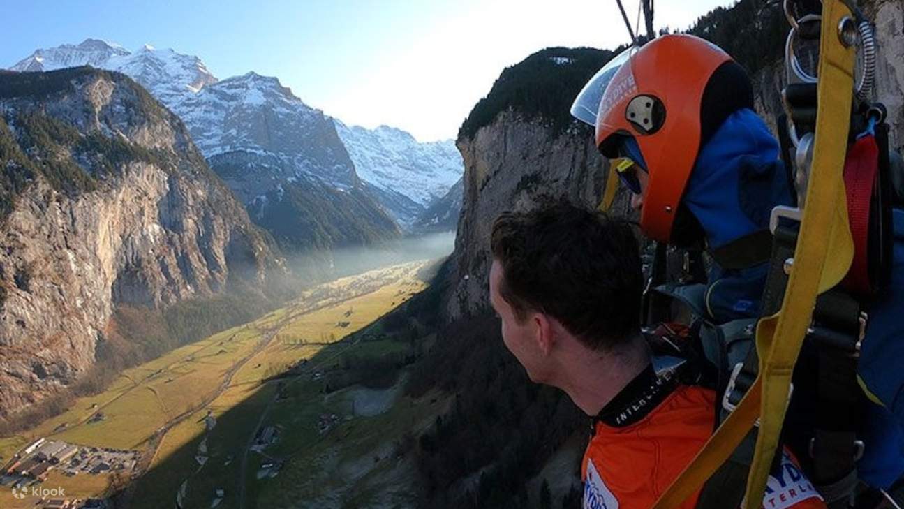 Helicopter Skydive in Lauterbrunnen - Klook Canada