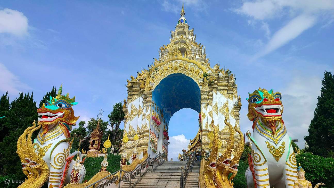 Lawatan Kuil Chiang Rai: Kuil Putih, Kuil Biru & Rumah Hitam - Klook ...