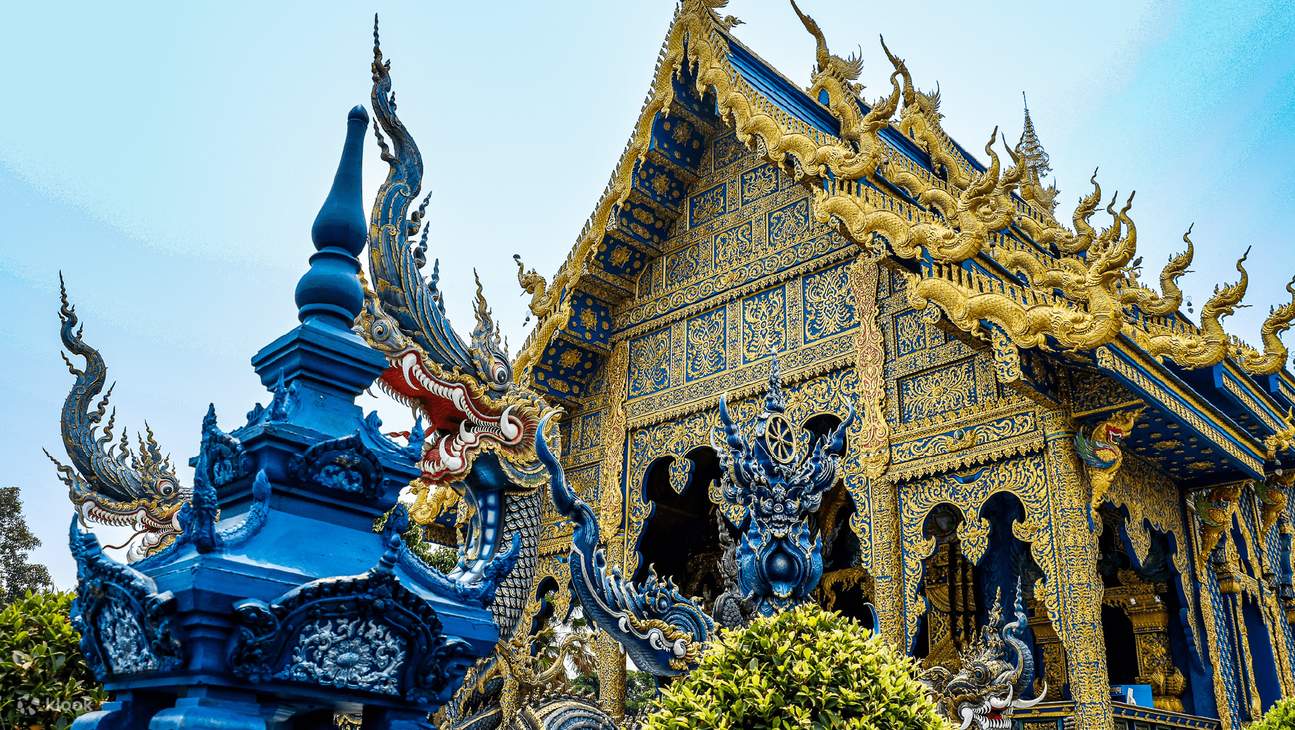 Chiang Mai: Blue White Black Temple in Chiang Rai - Klook