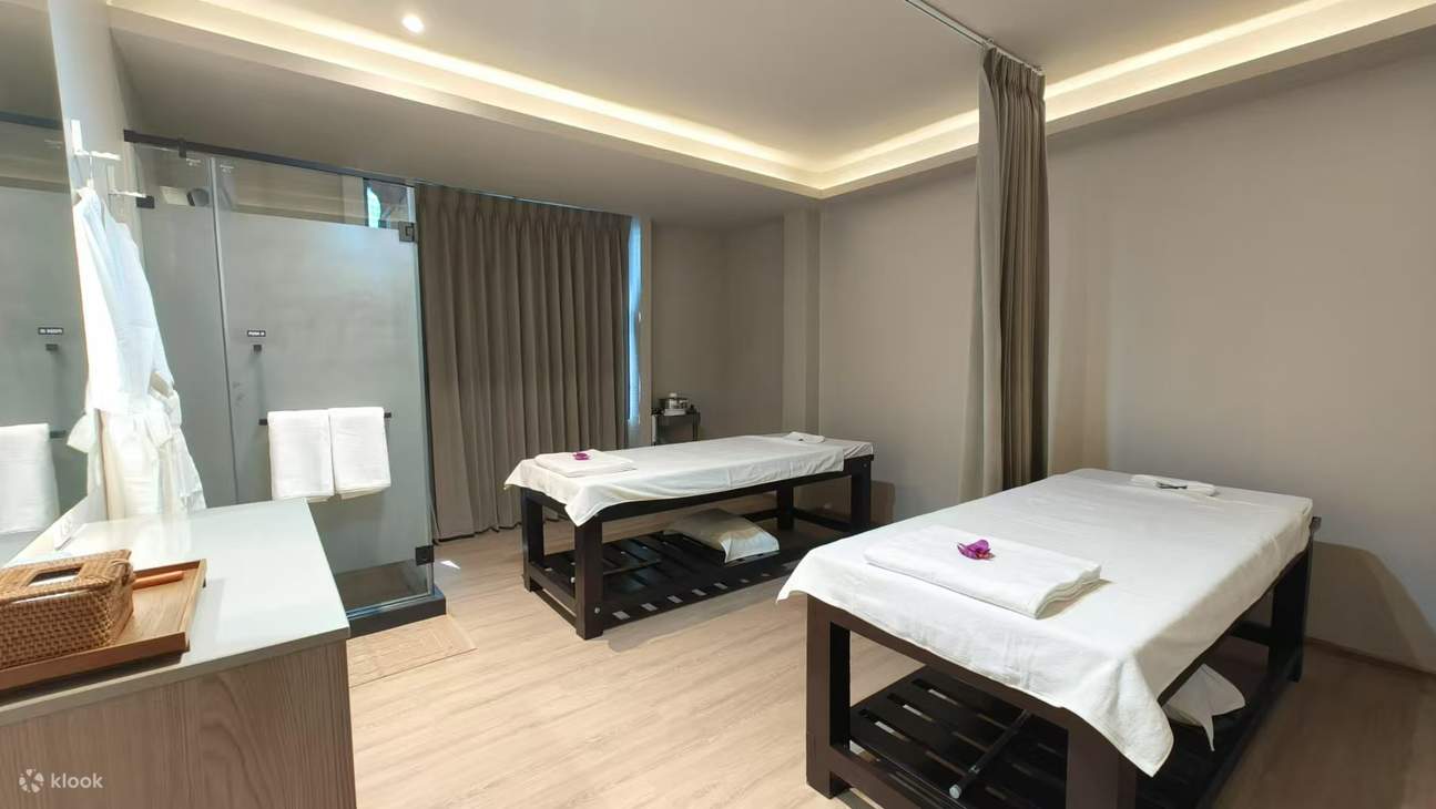 Spring Massage & Spa Experience at RR Space EmQuartier in Bangkok ...