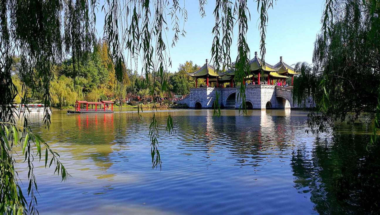 Yangzhou Slender West Lake + Daming Temple + Grand Canal Museum ...