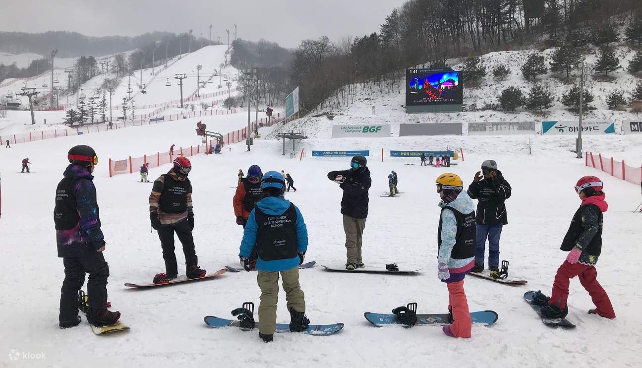 Phoenix Pyeongchang Snow Park 2D1N Ski Tour from Seoul - Klook Philippines