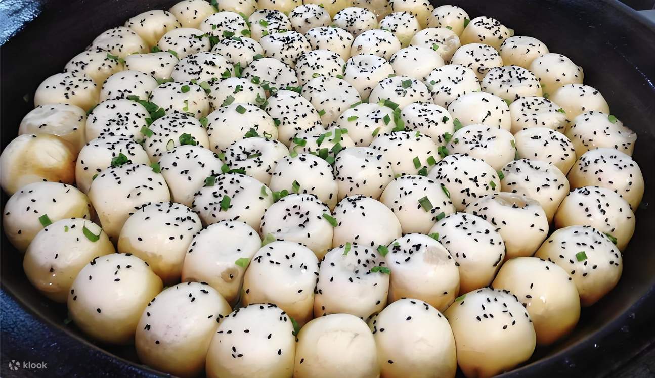 Shanghai Food Tour Xintiandi Sinan Road Bund Private Group Half Day ...