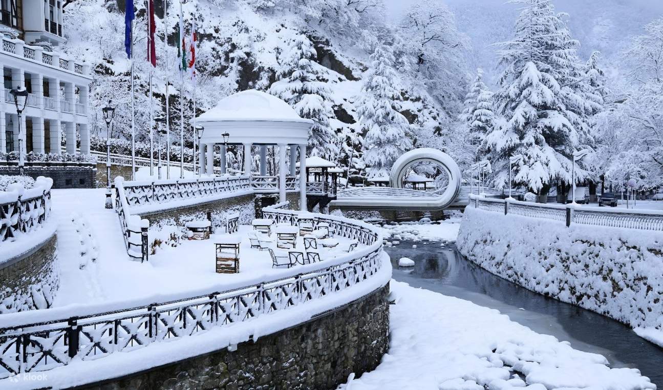 Tbilisi to Vardzia Cave City Rabati Fortress & Borjomi GroupTour ...