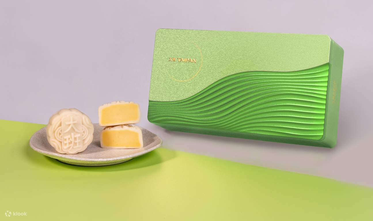 TAIPAN Snowy Moon Cake | Mooncake 2024 - Klook