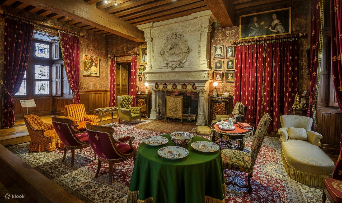 Château d'Azay-le-Rideau Skip-the-line Tickets in Loire Valley, France ...