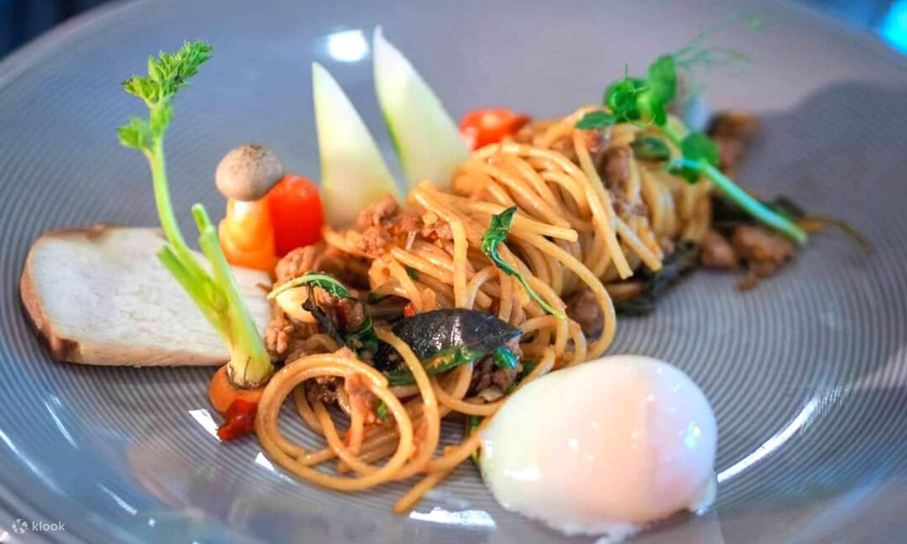 The Berkeley Dining Room in The Berkeley Hotel Pratunam - Klook