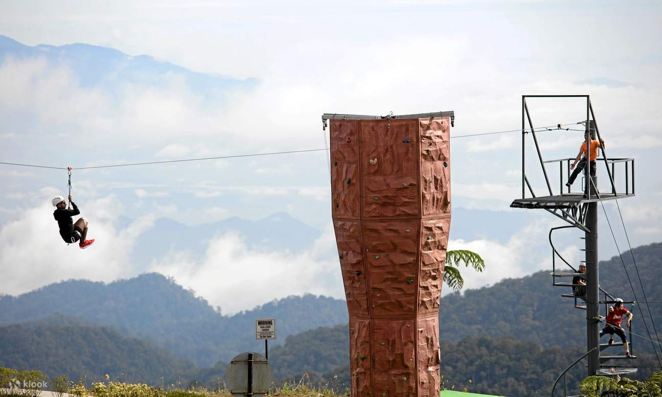 Genting Highlands Attraction Combo and Deluxe Room at Grand Ion Delemen ...