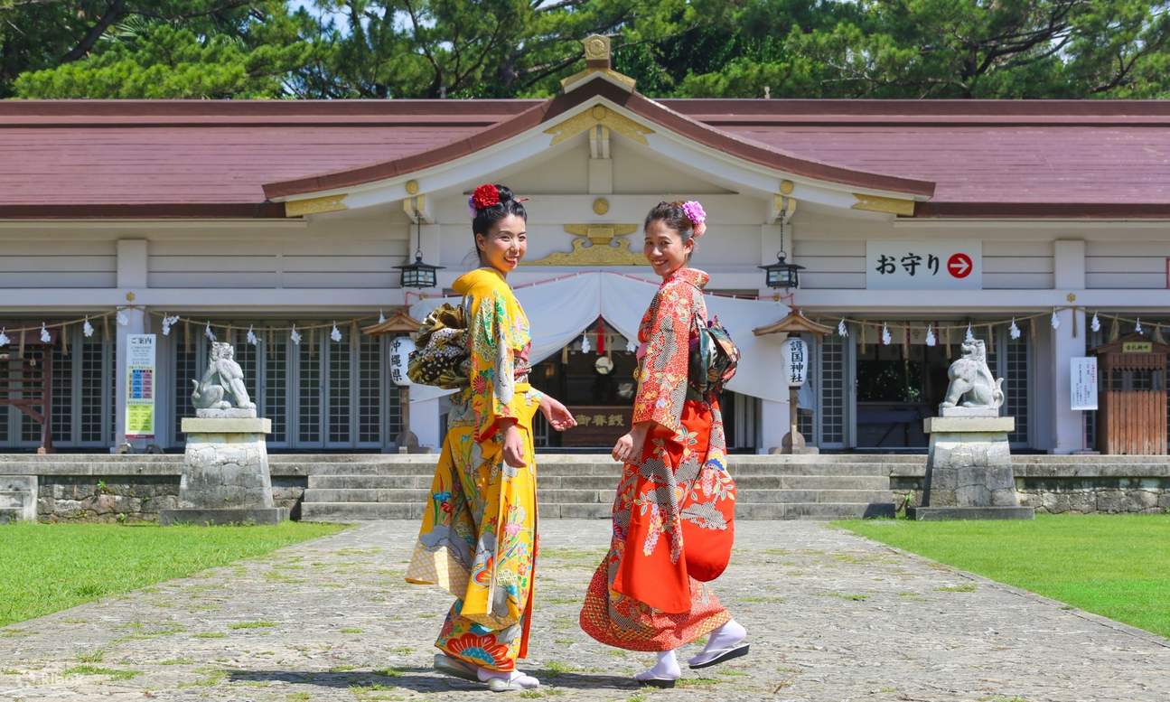 Traditional Japanese-Style and Okinawa-Style Kimono Rental, Photography ...