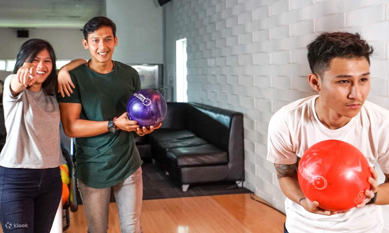 Strike Pin Bowling Pass at Finns Recreation Club Bali - Klook Singapore