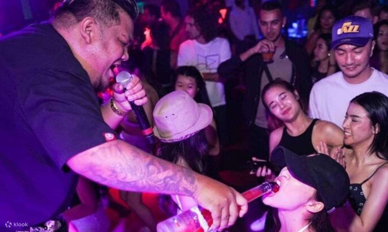 Bangkok After Dark: Pub Crawl Adventure - Klook
