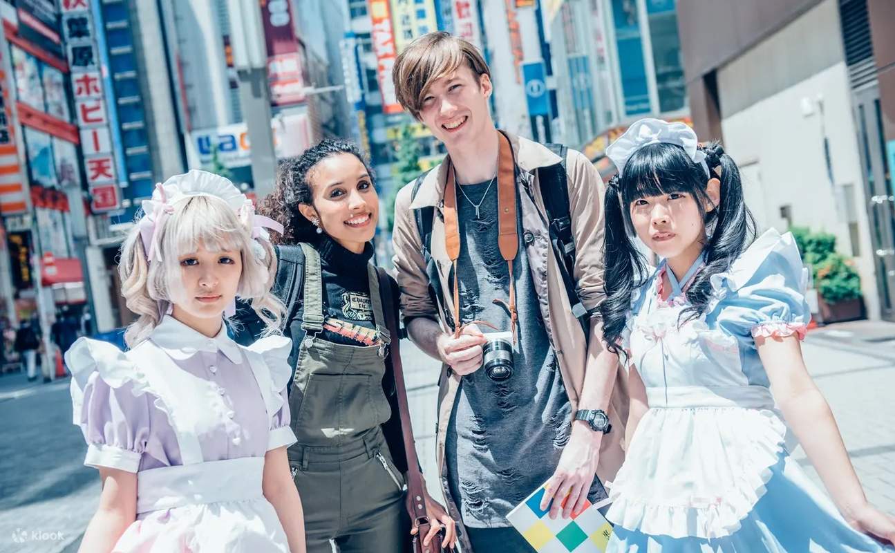 Online reservation for cosplayer/gravure idol photo session reservation ...