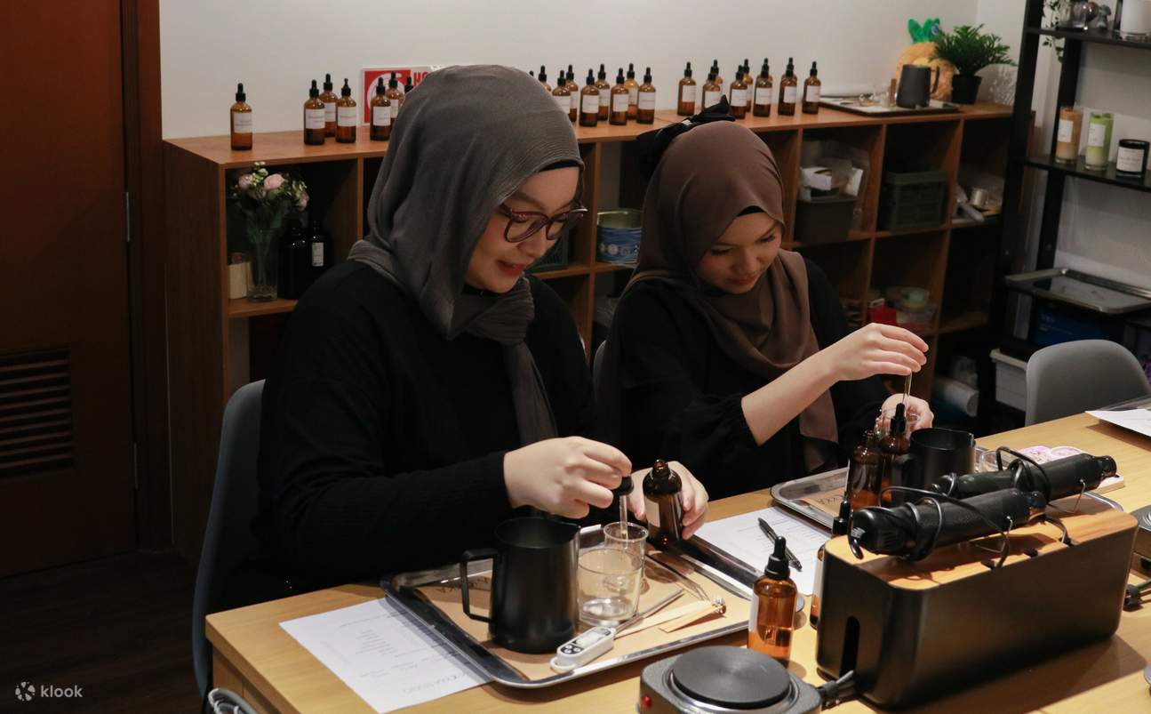 Workshop Pembuatan Lilin Kristal oleh WICKKA STUDIO - Klook Indonesia