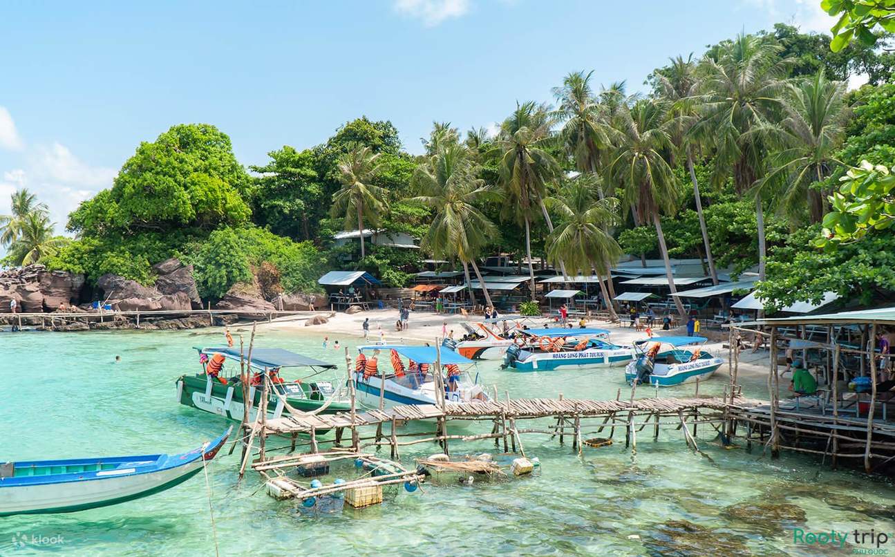 Phu Quoc: Tour delle 3 isole e tramonto al Sanato (Guida cinese ...