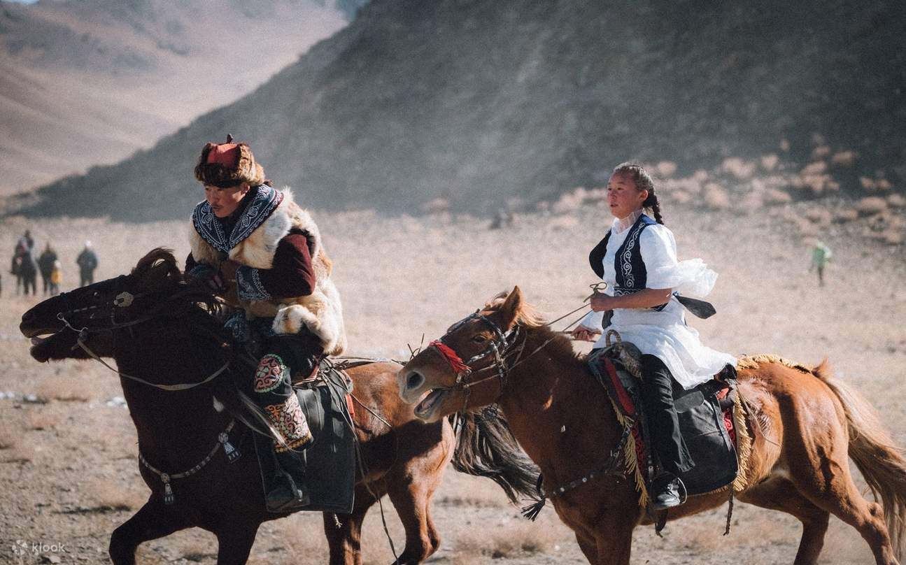 11D10N Eagle Festival Expedition In Western Mongolia From Singapore ...