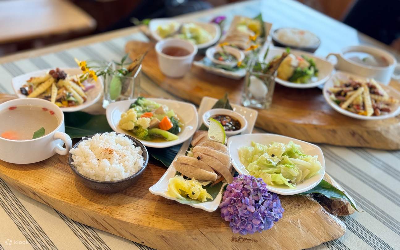 Yilan: Nanshan Atayal Legend Misty Forest Tour - Klook