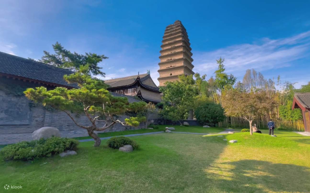 One-day tour of Han and Tang Dynasty style in Xi'an (private tour with ...