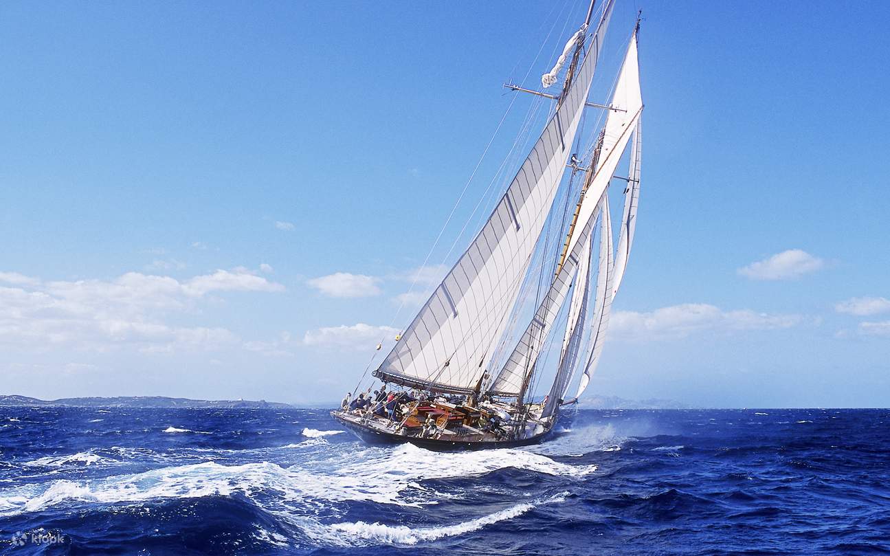 Xiamen Sailing Experience + Gulangyu Island 1-Day Tour (Complimentary ...