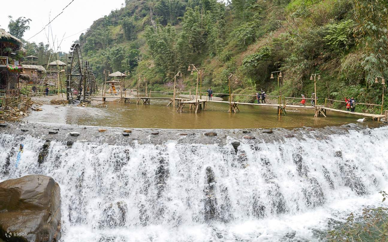 2D1N Cat Cat Village Tour and Trekking with Fansipan Legend Cable Car ...