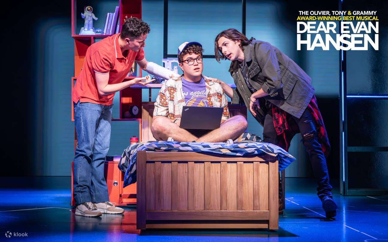 Dear Evan Hansen at The Sands Theatre - Klook