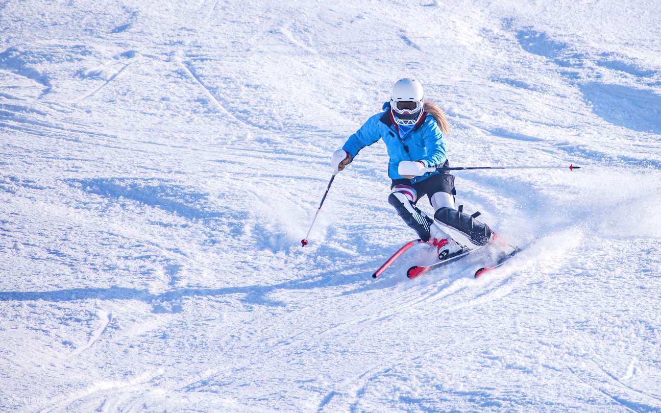 Jisan Forest Winter Ski Day Tour dari Seoul - Klook Indonesia
