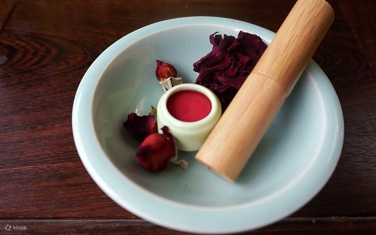 Edible ancient lipstick making experience - Klook