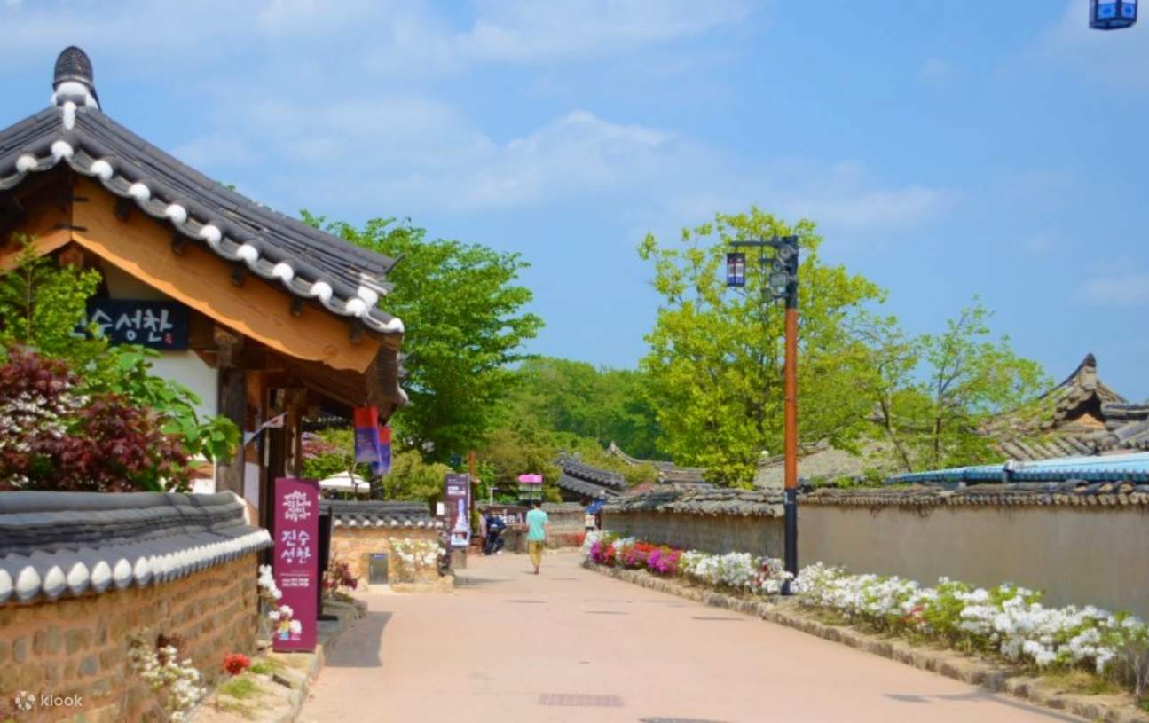 Gyeongju Cherry Farm Tour From Busan - Klook États-Unis