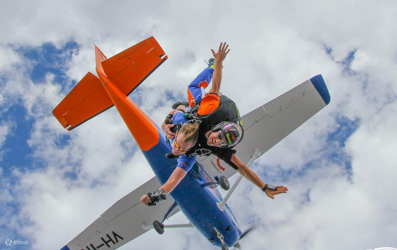Skydiving Experience at Lake Alexandrina in Adelaide - Klook