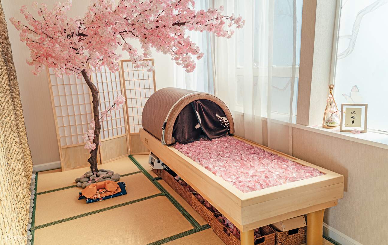 Full Moon Health Spa Experience In Causeway Bay Klook Australia