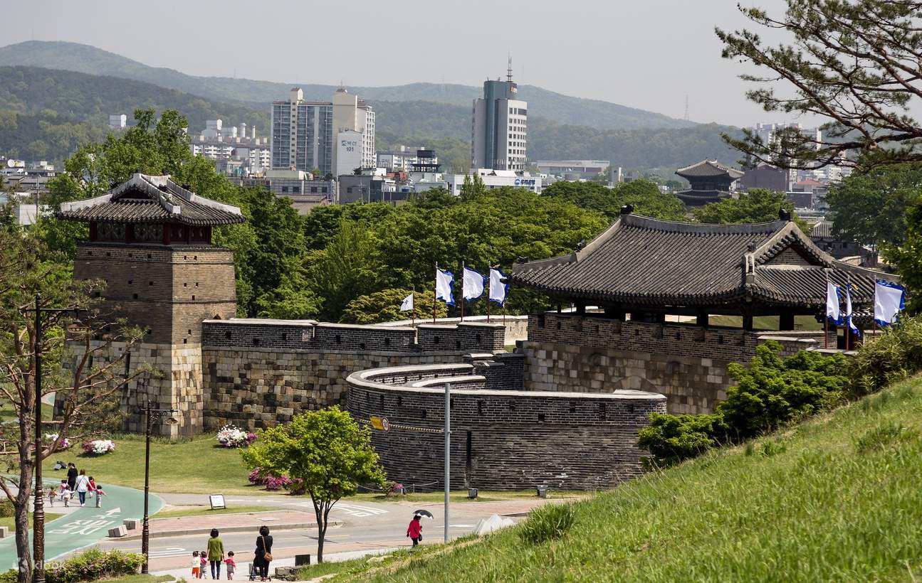 [Klook] Suwon Hwaseong and Korean Folk Village - Klook