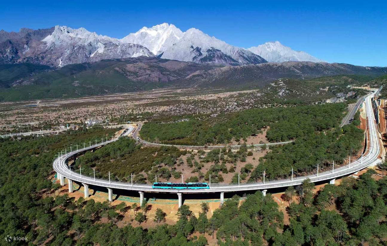 Lijiang Jade Dragon Snow Mountain Sightseeing Train - Klook Hong Kong