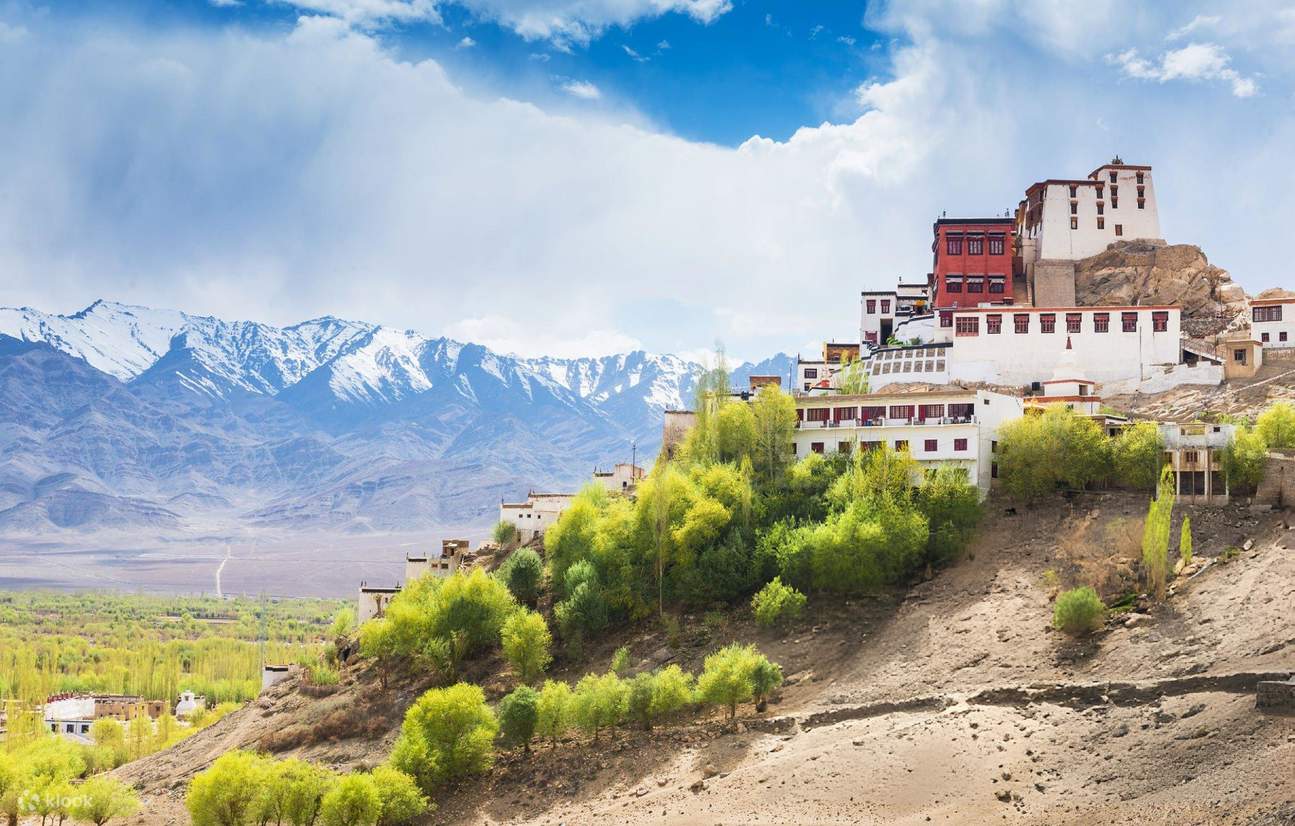 Leh City Same-Day Guided Sightseeing Tour in Car - Klook India