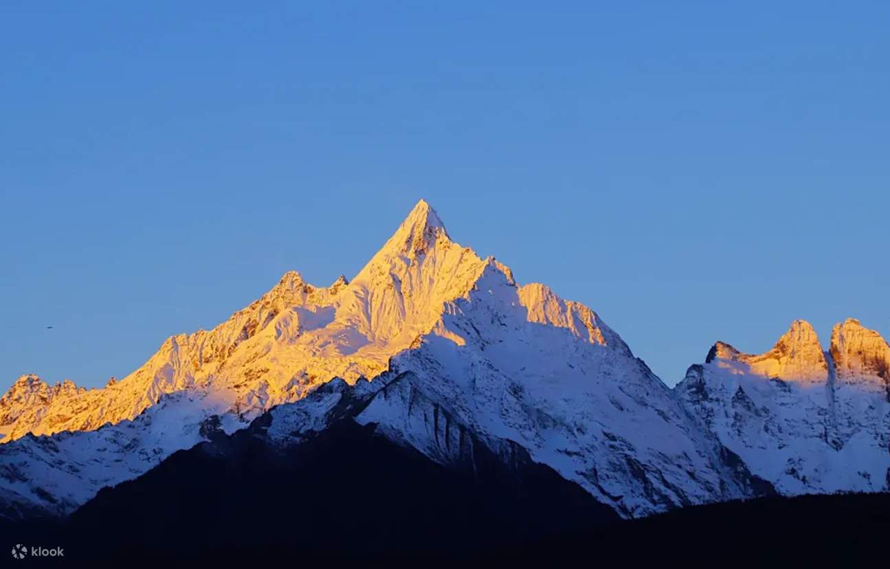 3-Day Shangri-La Meili Snow Mountain Tour in Yunnan (Small Group of 15 ...