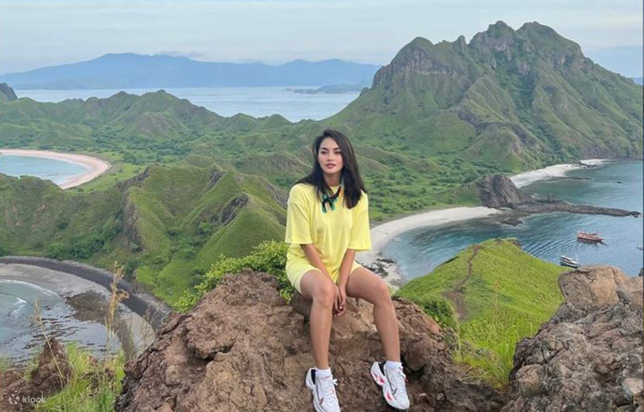 Sailing Day Trip With Open Deck Slow Boat From Labuan Bajo - Klook New ...