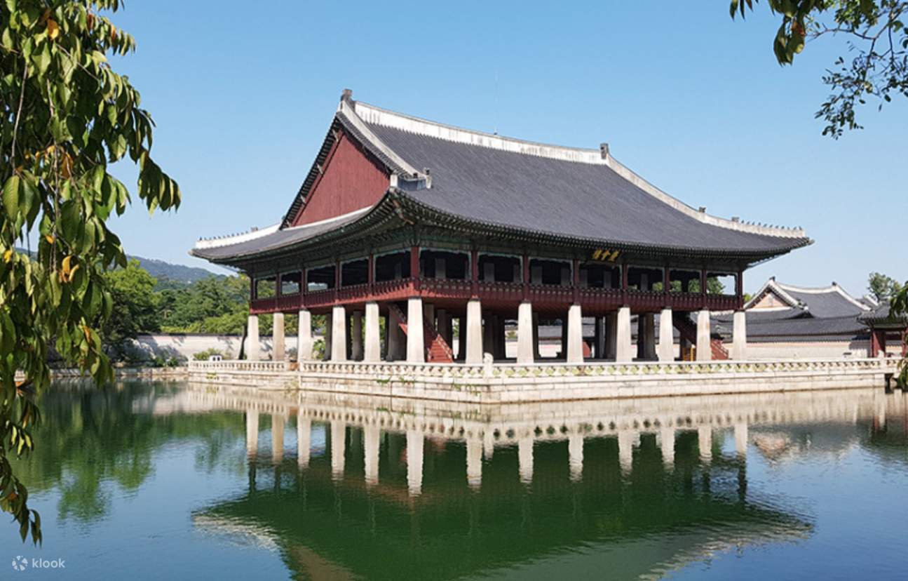 Tour di un giorno al Palazzo Gyeongbokgung, a Cheong Wa Dae e al ...