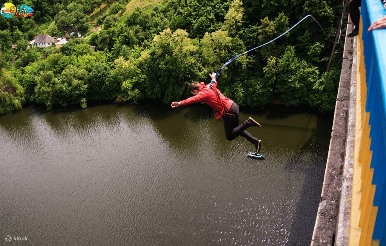 Lompat Bungee di Kolad - Klook Indonesia