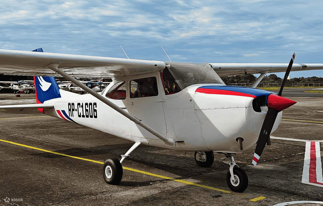 Pilot for a Day Experience in Bulacan - Klook Estados Unidos