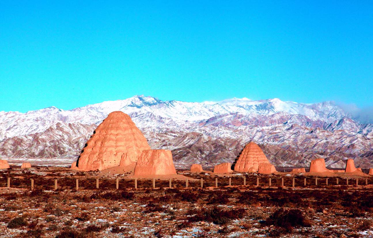 Ningxia 4-Day 3-Night Semi-Independent Tour | 1 Night Tengger Desert ...