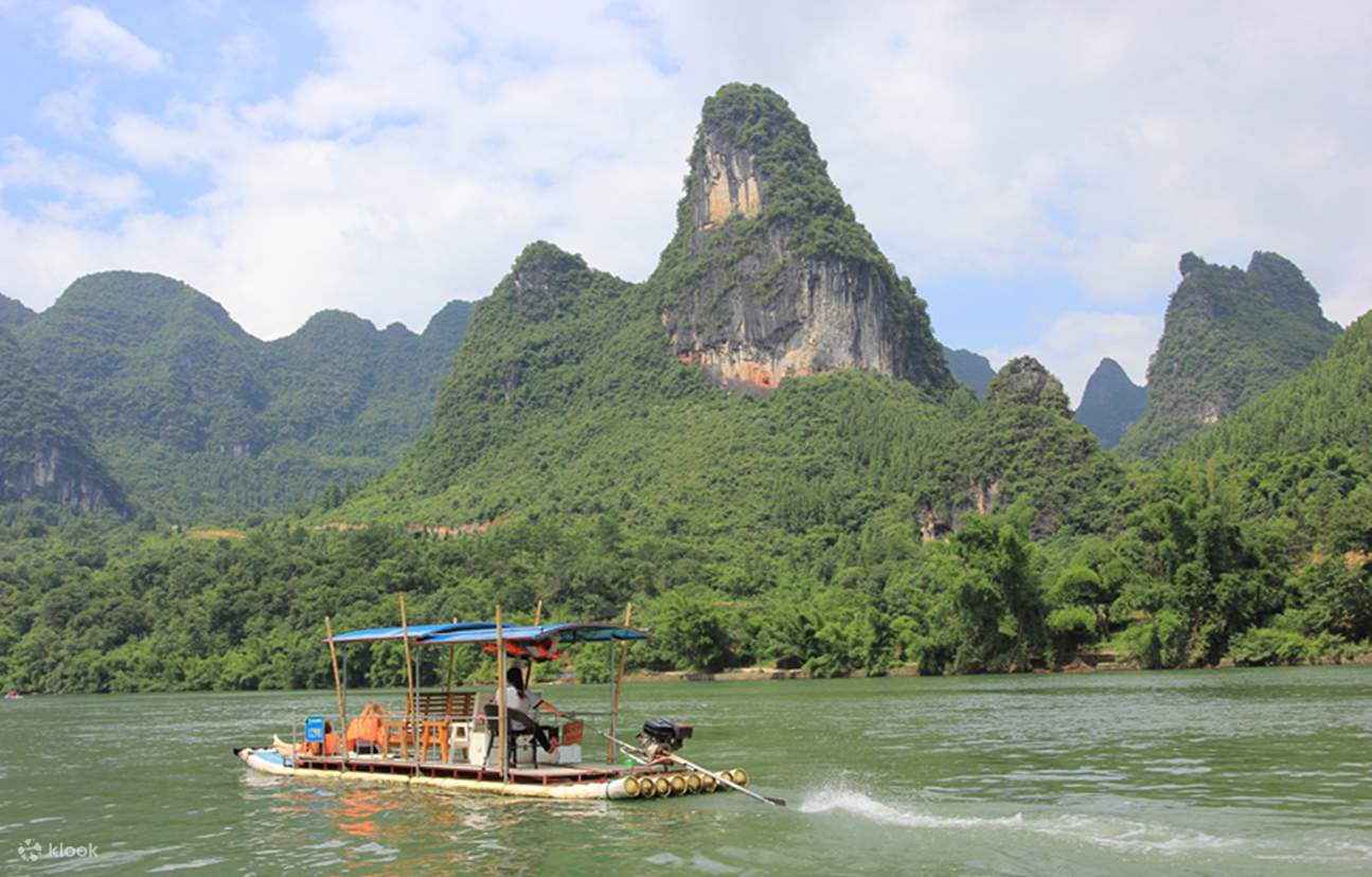 Tur Pribadi Arung Jeram Bambu di Sungai Li Yangshuo Guilin - Klook ...
