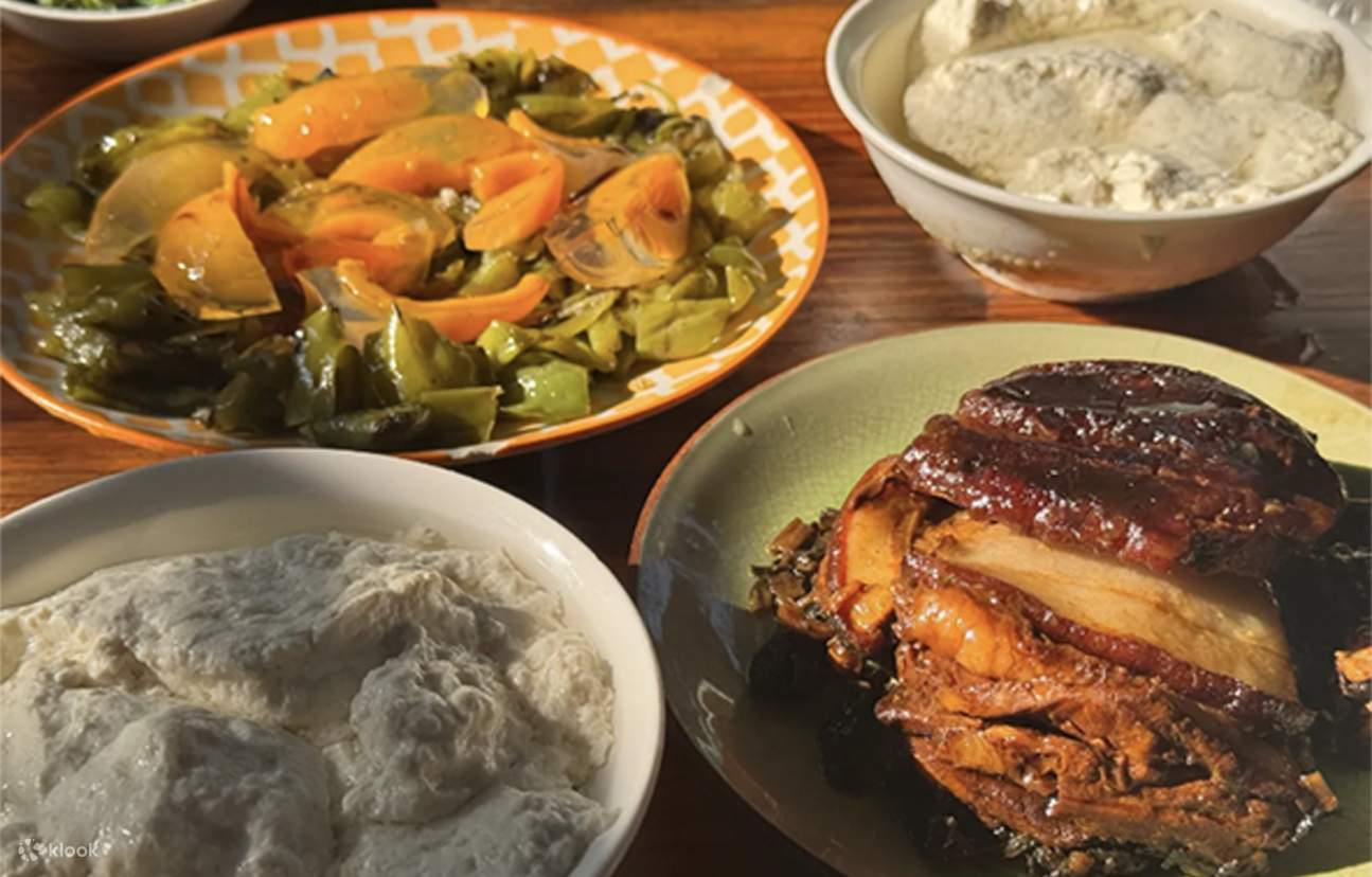 Experience Temple Blessings and Chinese Fortune Telling with Locals ...