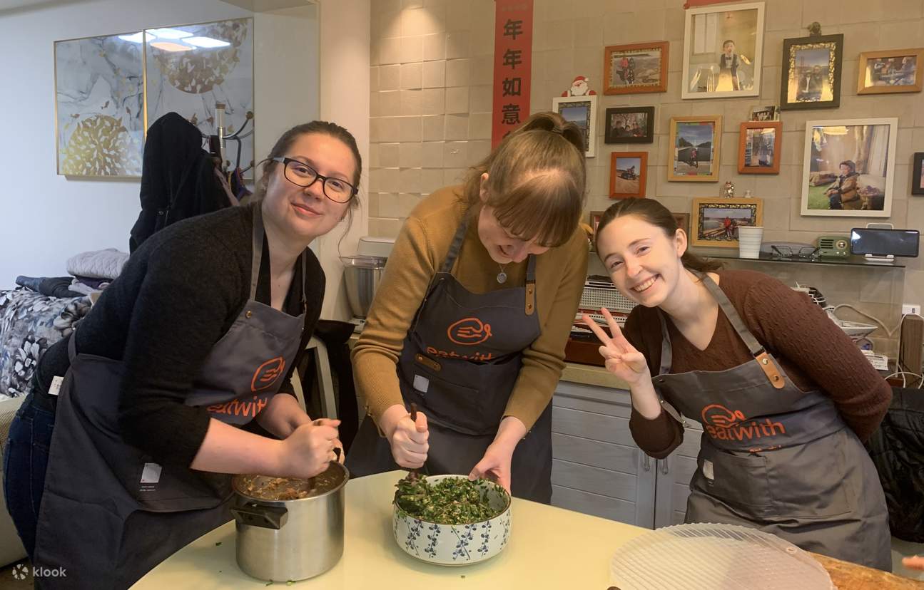 Shanghai auntie teaches you how to make traditional pastries - Eatwith ...