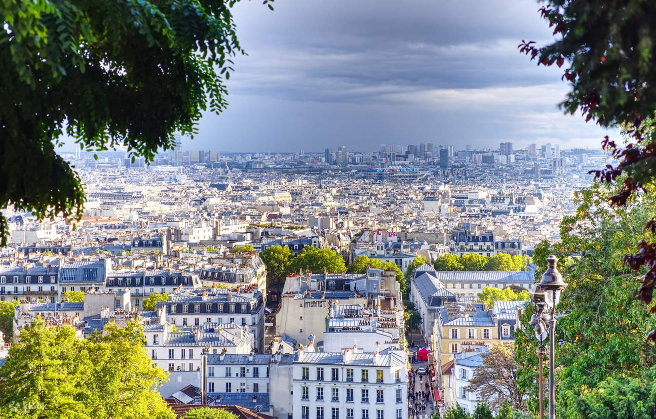 Montmartre Self Guided Walking Tour with an APP - Klook India