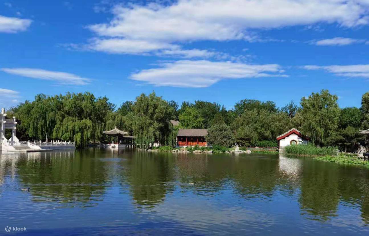 Learn to make pure natural incense cards in Daguanyuan - Eatwith ...