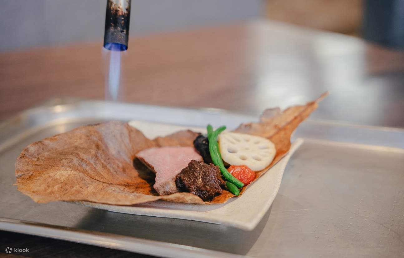 ”Tokyo Restaurant Bus" for Sightseeing With Lunch or Dinner in Tokyo ...