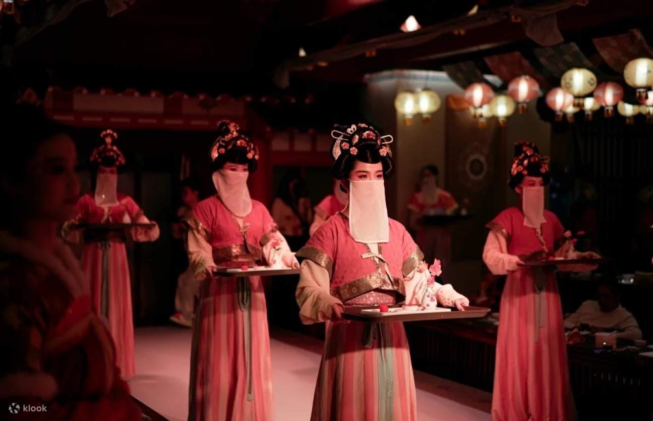 Urumqi Chang'an Fu • Immersive Court Banquet - Klook