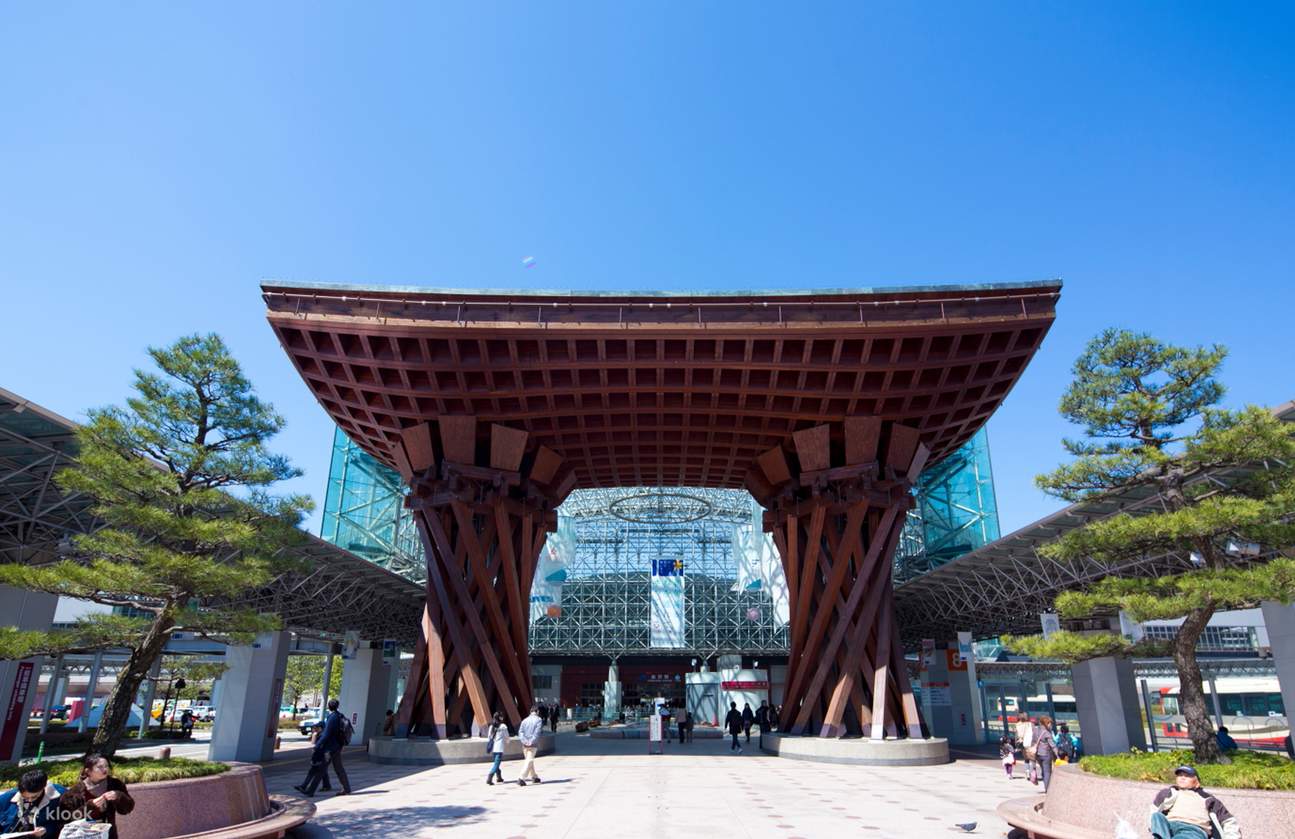 Kanazawa Walking Tour From Local to Major Highlights - Klook United States