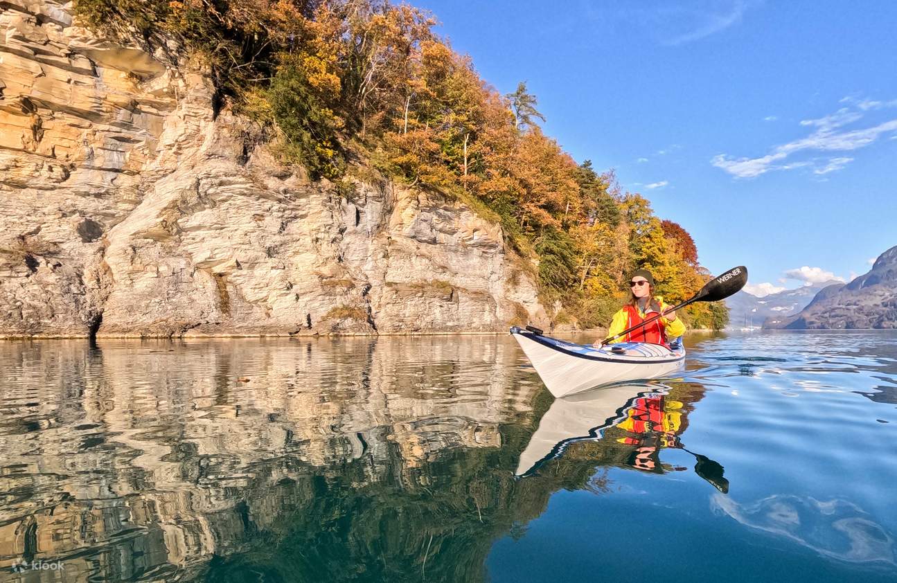 Join In Summer Kayaking in Lake Brienz - Klook Singapore