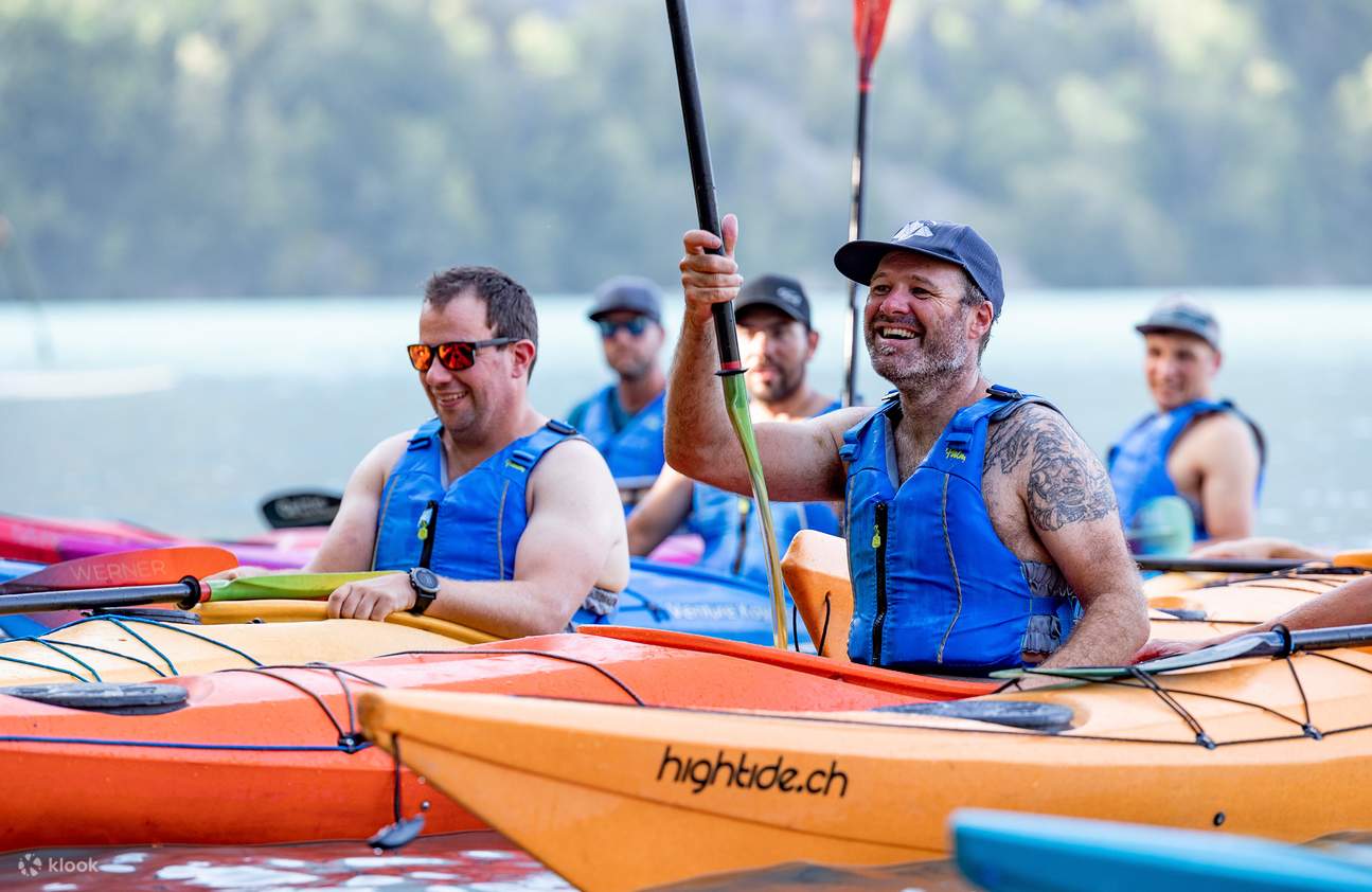 Join In Summer Kayaking in Lake Brienz - Klook