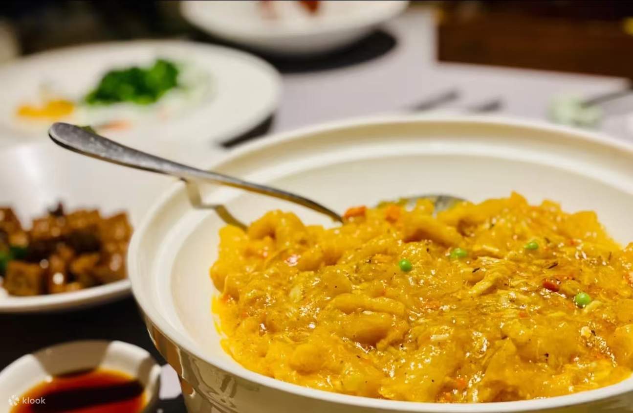 Bữa tối cua đồng Thượng Hải tại nhà hàng Michelin + Du ngoạn sông Hoàng Phố Thượng Hải về đêm ...